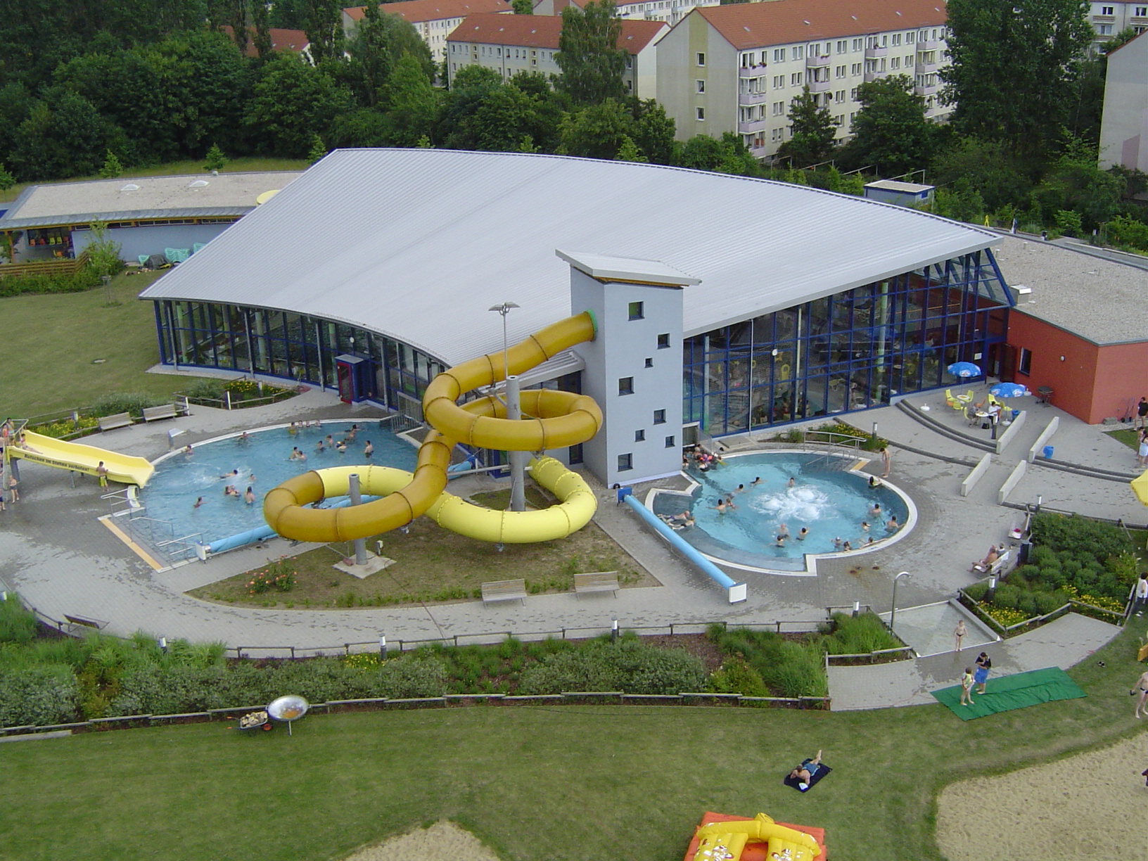 Badespaß zum halben Preis im Freizeitbad Woliday - AzubiCard Ulm