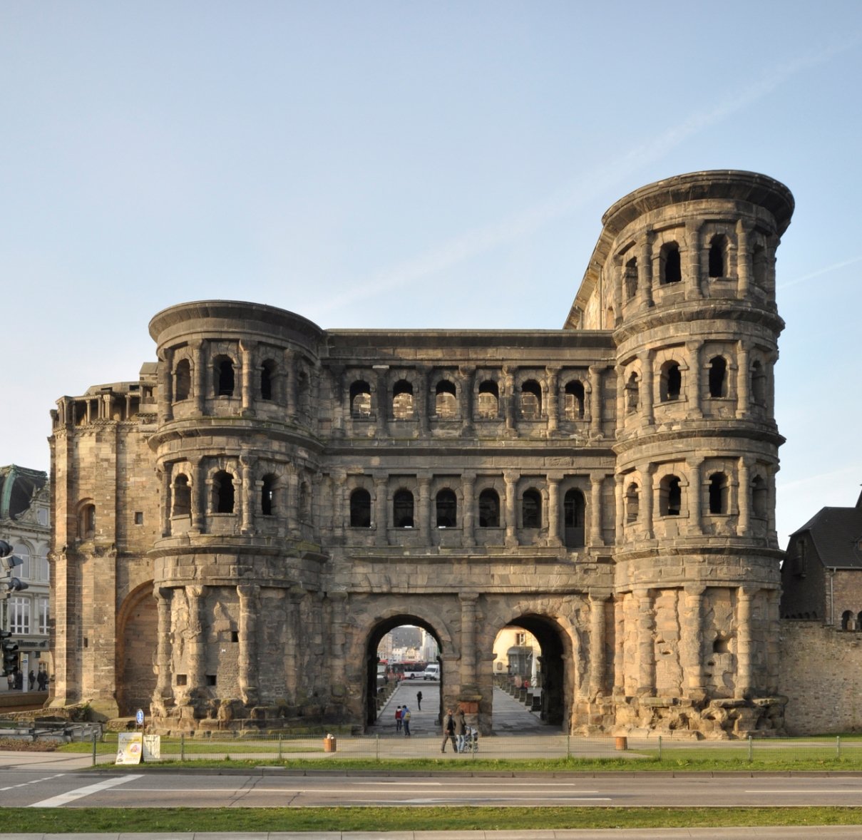 Porta Nigra - AzubiCard